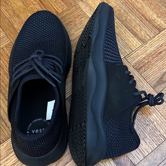 Vessi | Shoes | Vessi Everyday All Black Size 7 | Poshmark